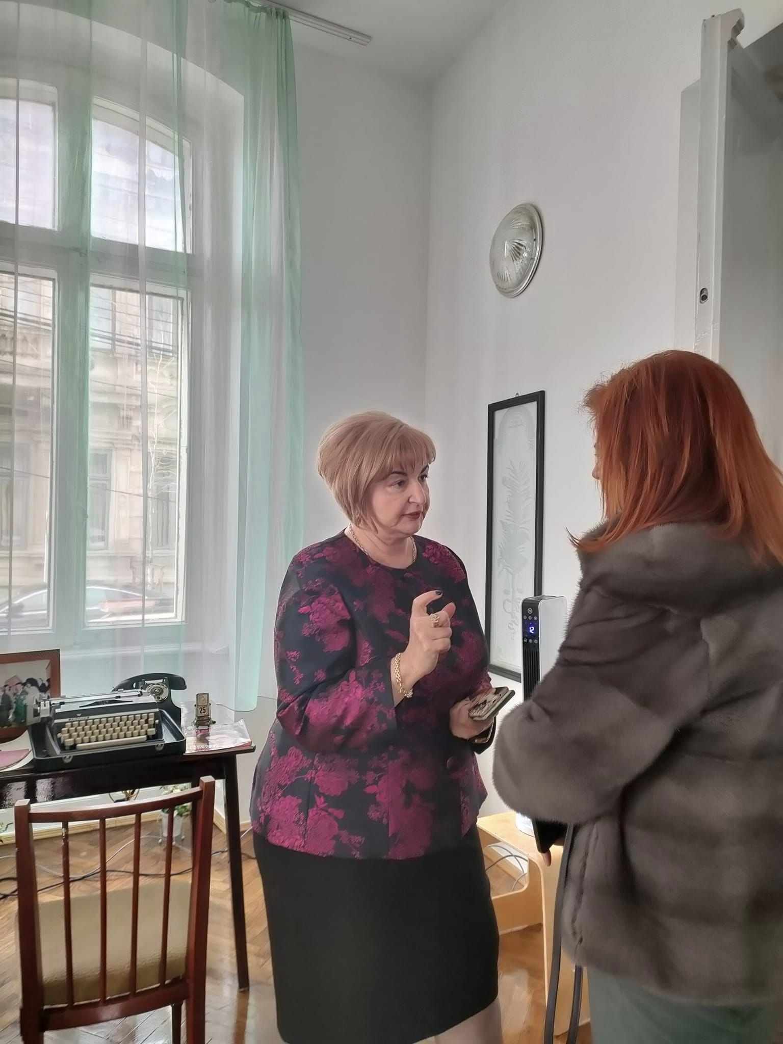 „TINEREȚE FĂRĂ BĂTRÂNEȚE. PRIMĂVARA LA BRĂILA”. Masă rotundă, la Casa ...