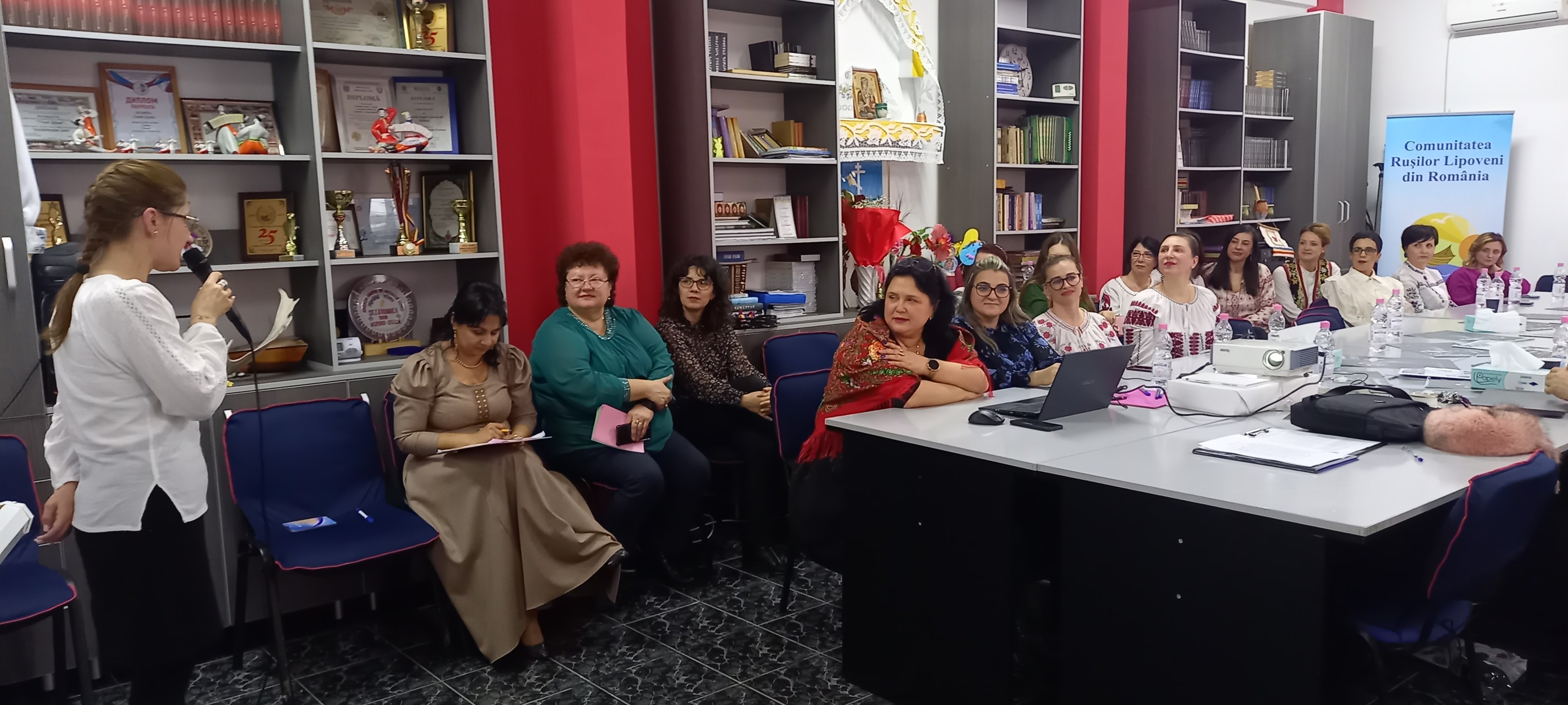 Participare la Proiect Educațional Regional „CUNUNA INTERCULTURALITĂȚII ...