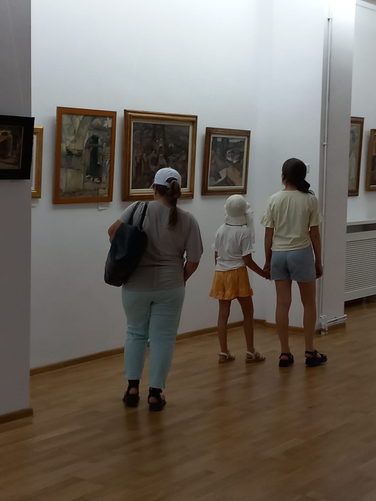 VIZITATORI, la sediul Muzeului Brăilei „Carol I” - Arheologie, Istorie ...