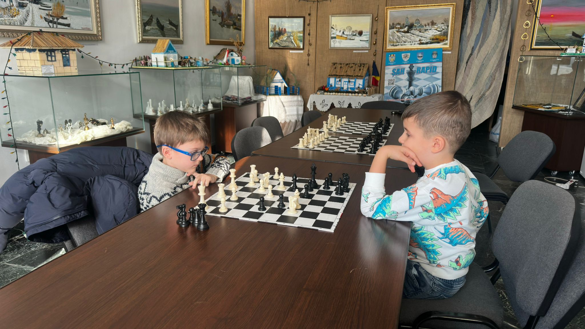 Șah în cadrul Clubului Sportiv „Micul Prinț” Brăila, la Muzeul Brăilei ...